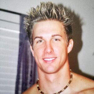Reviving the Classics: 90s Men's Hairstyles Then and Now